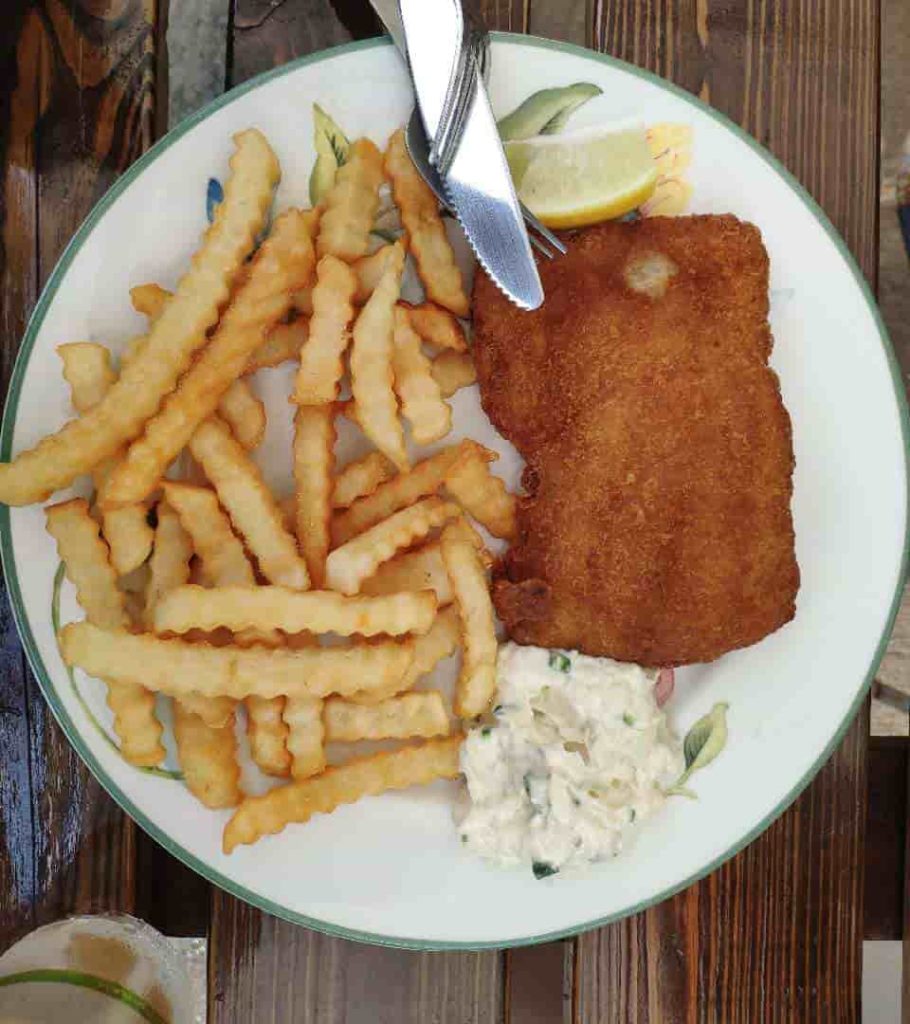 Delight on Our 20+ Menu - Restaurant | Addissinia Hotel